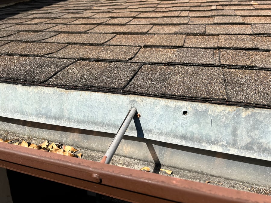 Gutter Installation: Why Spikes Are a Risky Choice