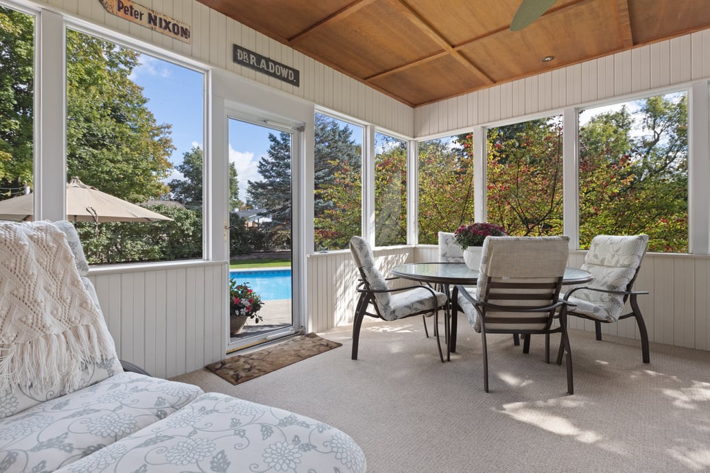 Transforming Your Lanai: The Beauty and Benefits of Metal Roofing