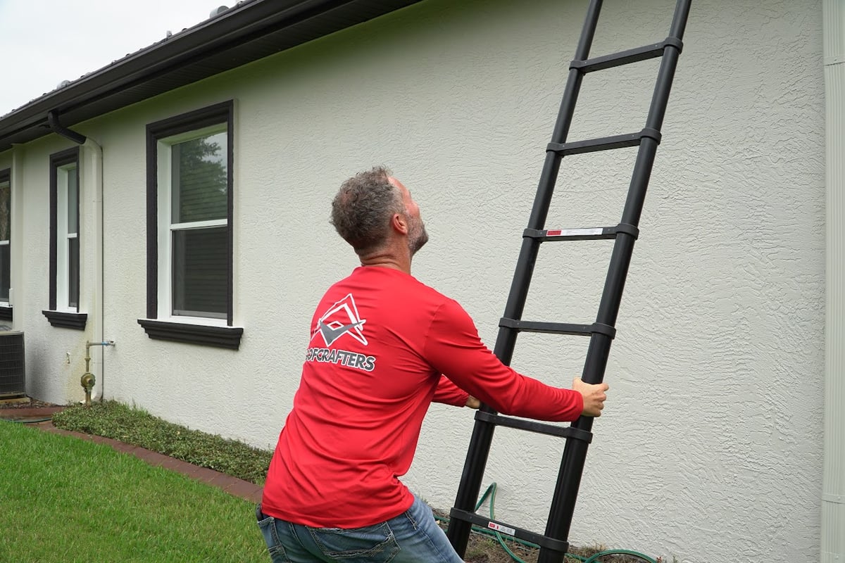 9 Safety Tips for Working on a Roof